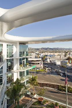 8500 Burton Beverly Center Condos | 8500 Burton Way.